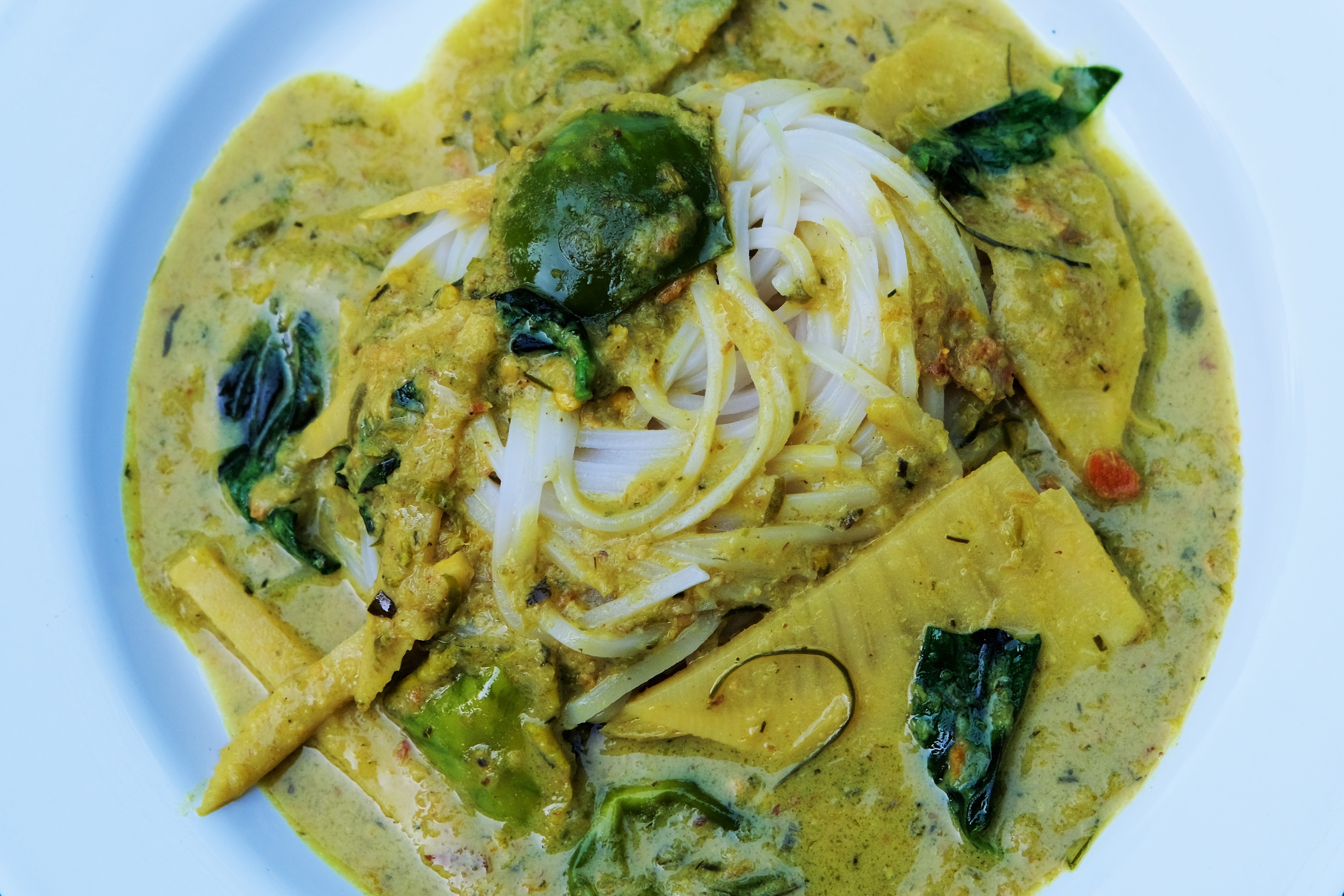 Khanom Jeen Gaeng Kiaw Wan – Thaifooding